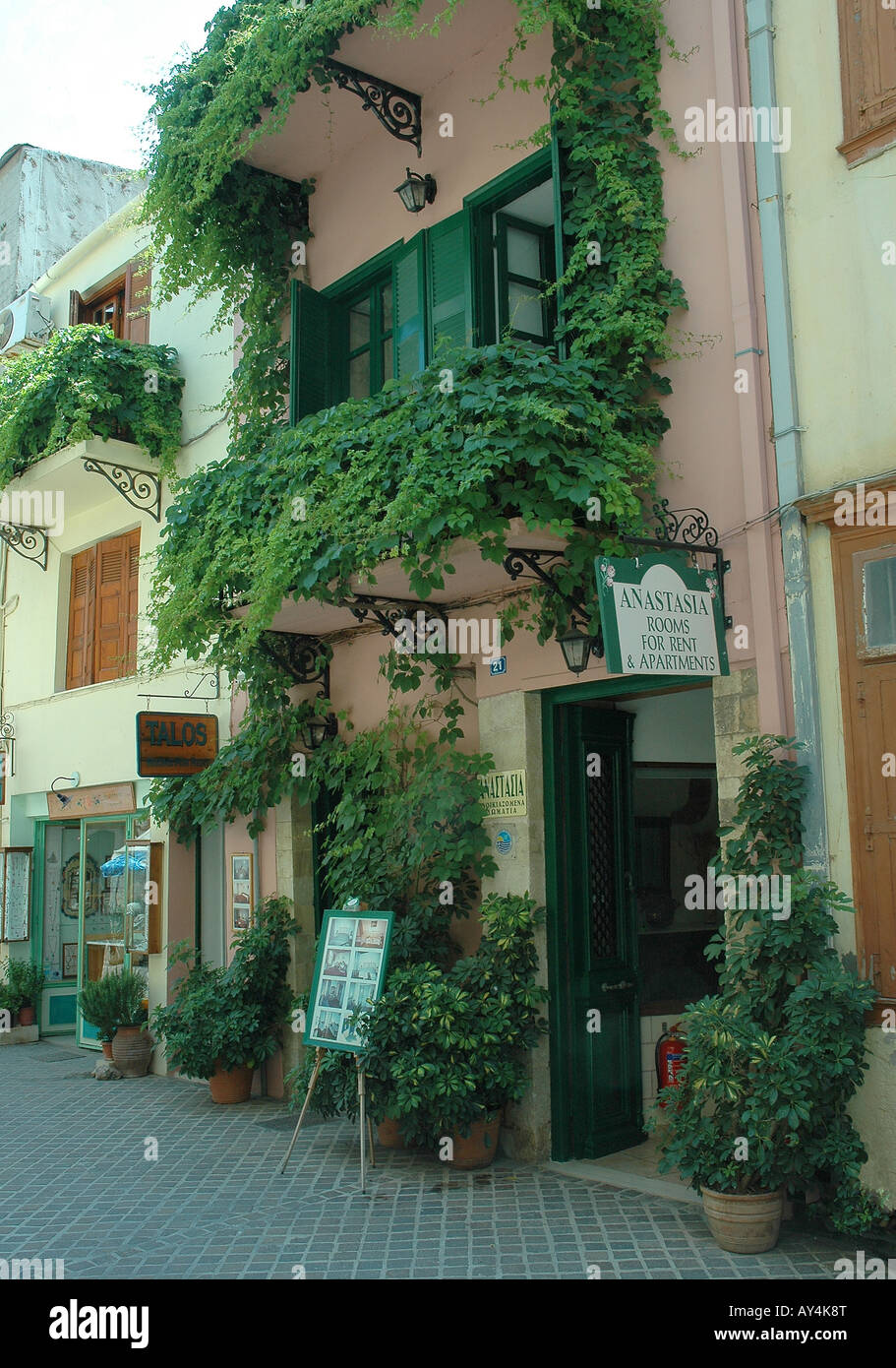 Narrow street in Crete Greece Stock Photo - Alamy