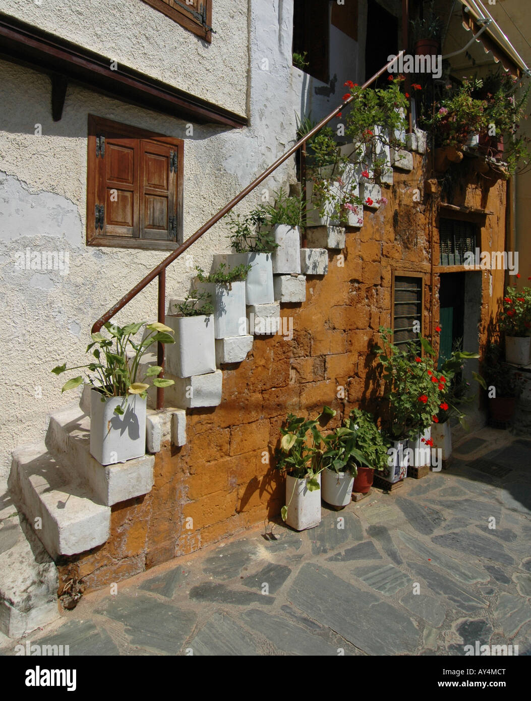 Back streets of Crete Greece Stock Photo - Alamy