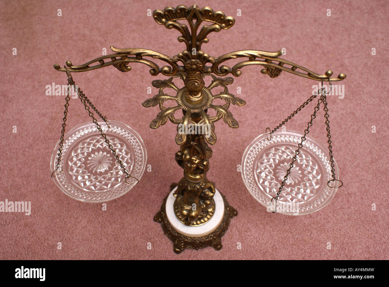 Gold balance hi-res stock photography and images - Alamy