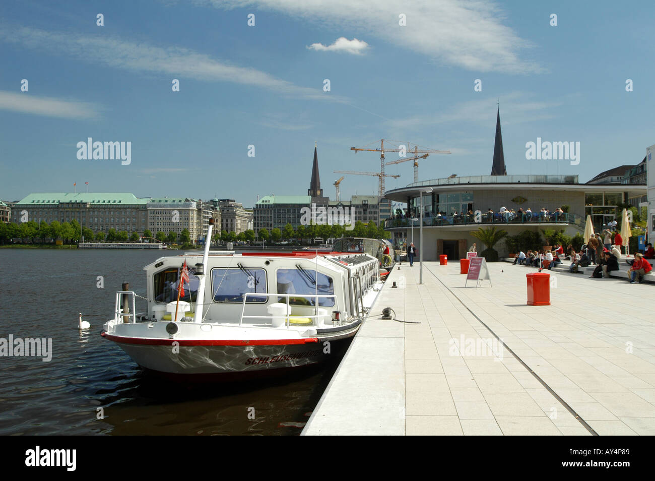 Terrace at the jungfernstieg hi-res stock photography and images - Alamy