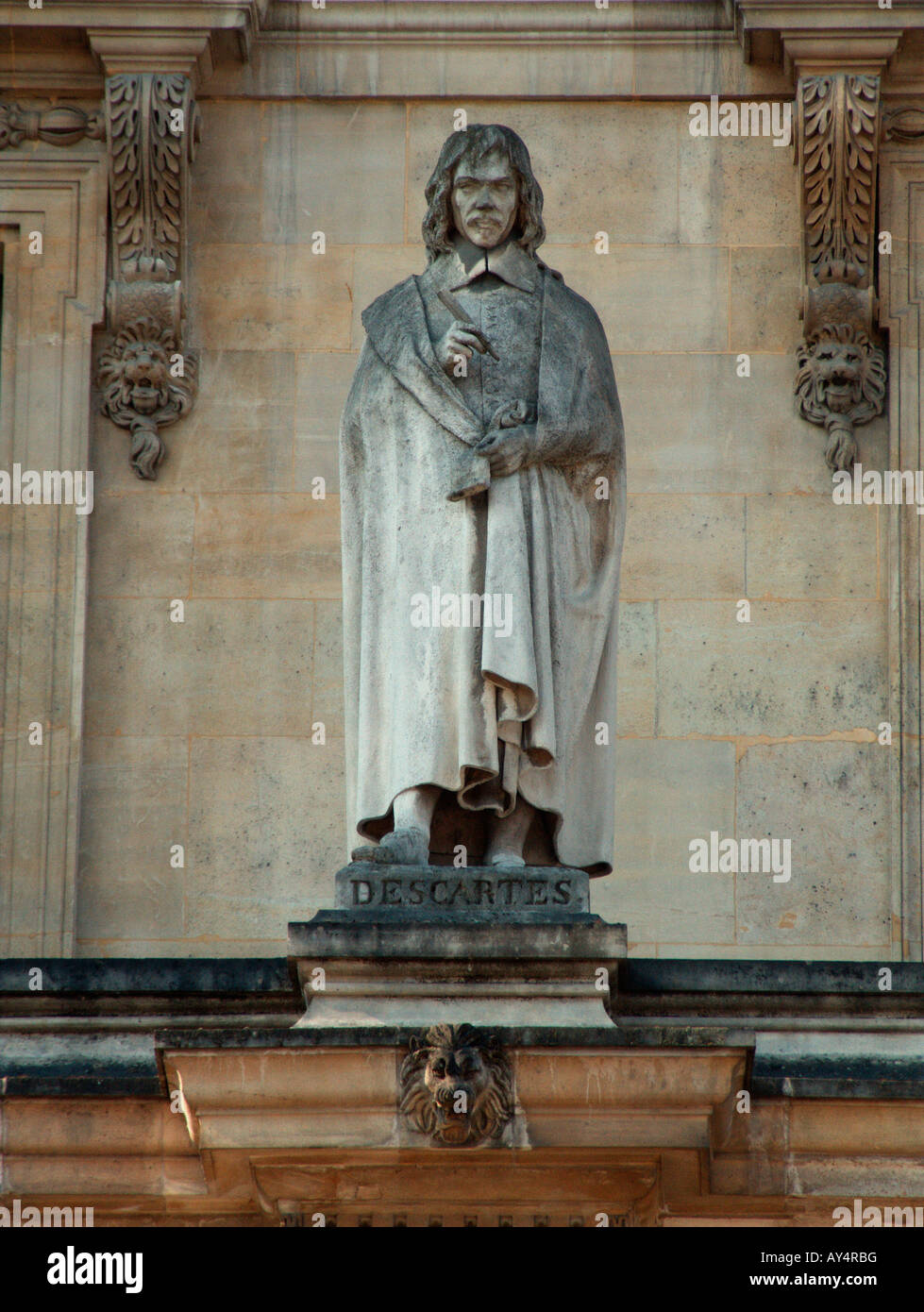 Rene Descartes Statue High Resolution Stock Photography and Images - Alamy