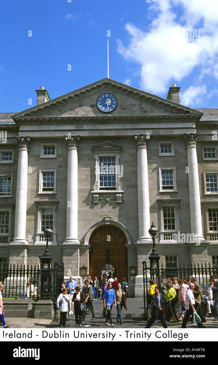 Ireland Dublin University Trinity College Stock Photo - Alamy