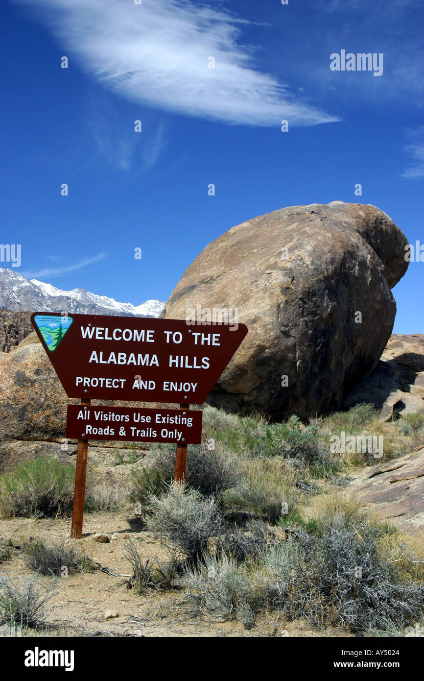 Alabama Hills welcome sign in the eastern Sierra California Stock Photo ...
