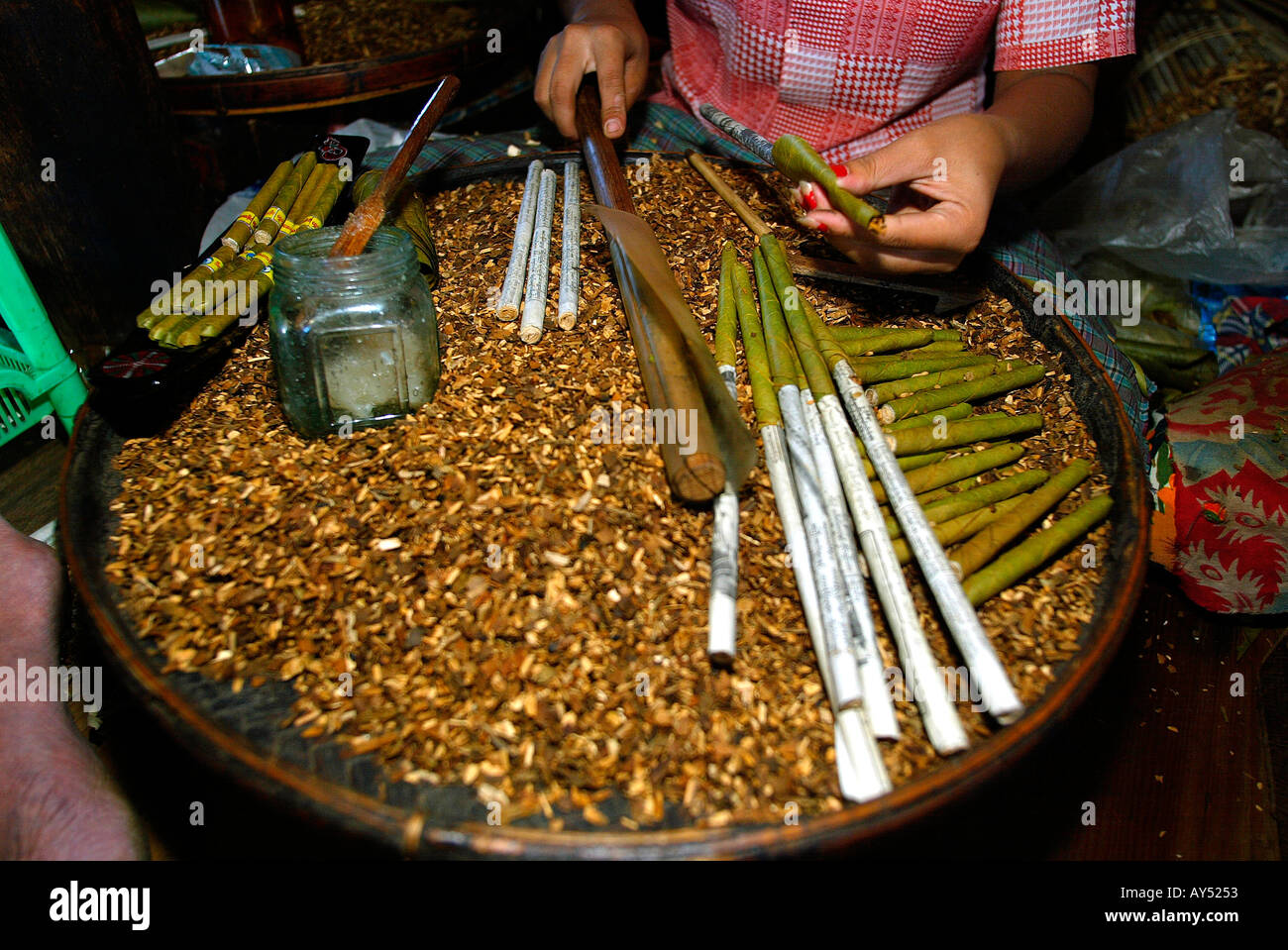 Burmese cheroots hi-res stock photography and images - Alamy