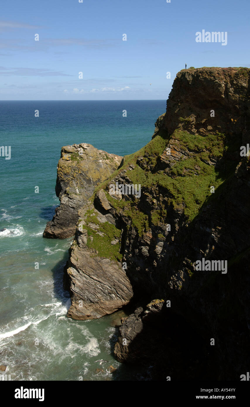 Cornwall Atlantic ocean cliffs Stock Photo - Alamy
