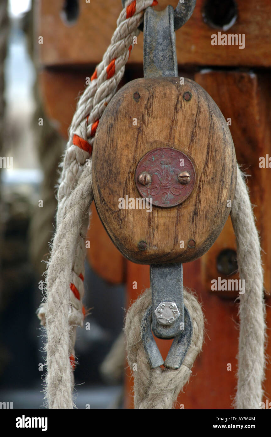 Falmouth oyster boat hi-res stock photography and images - Alamy