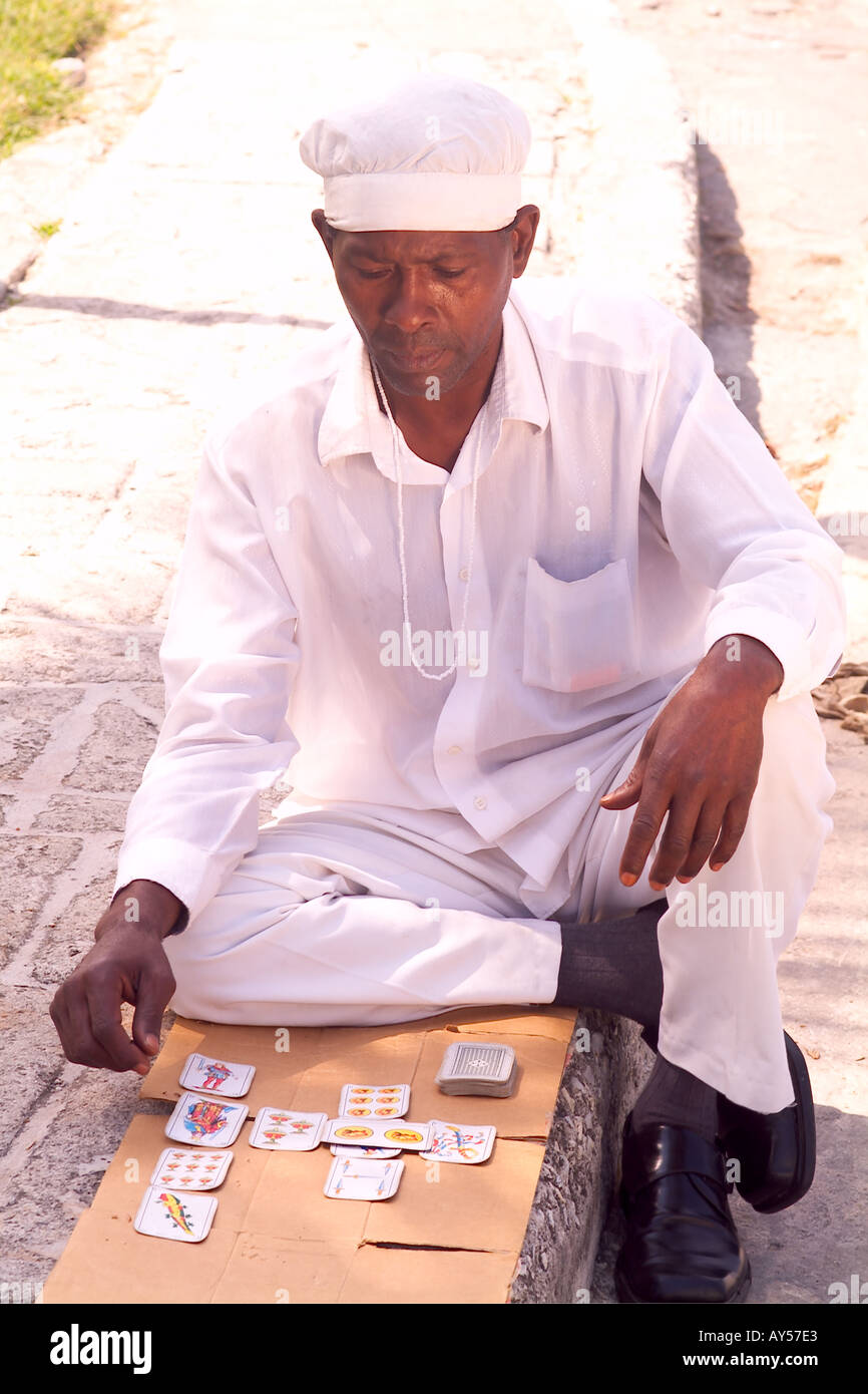 Man reading tarot cards hi-res stock photography and images - Alamy