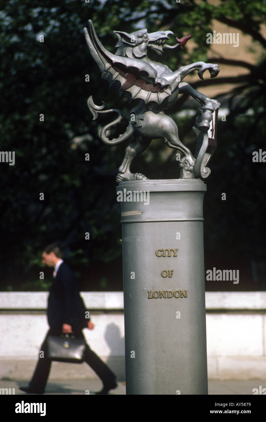 City of london boundary hi-res stock photography and images - Alamy