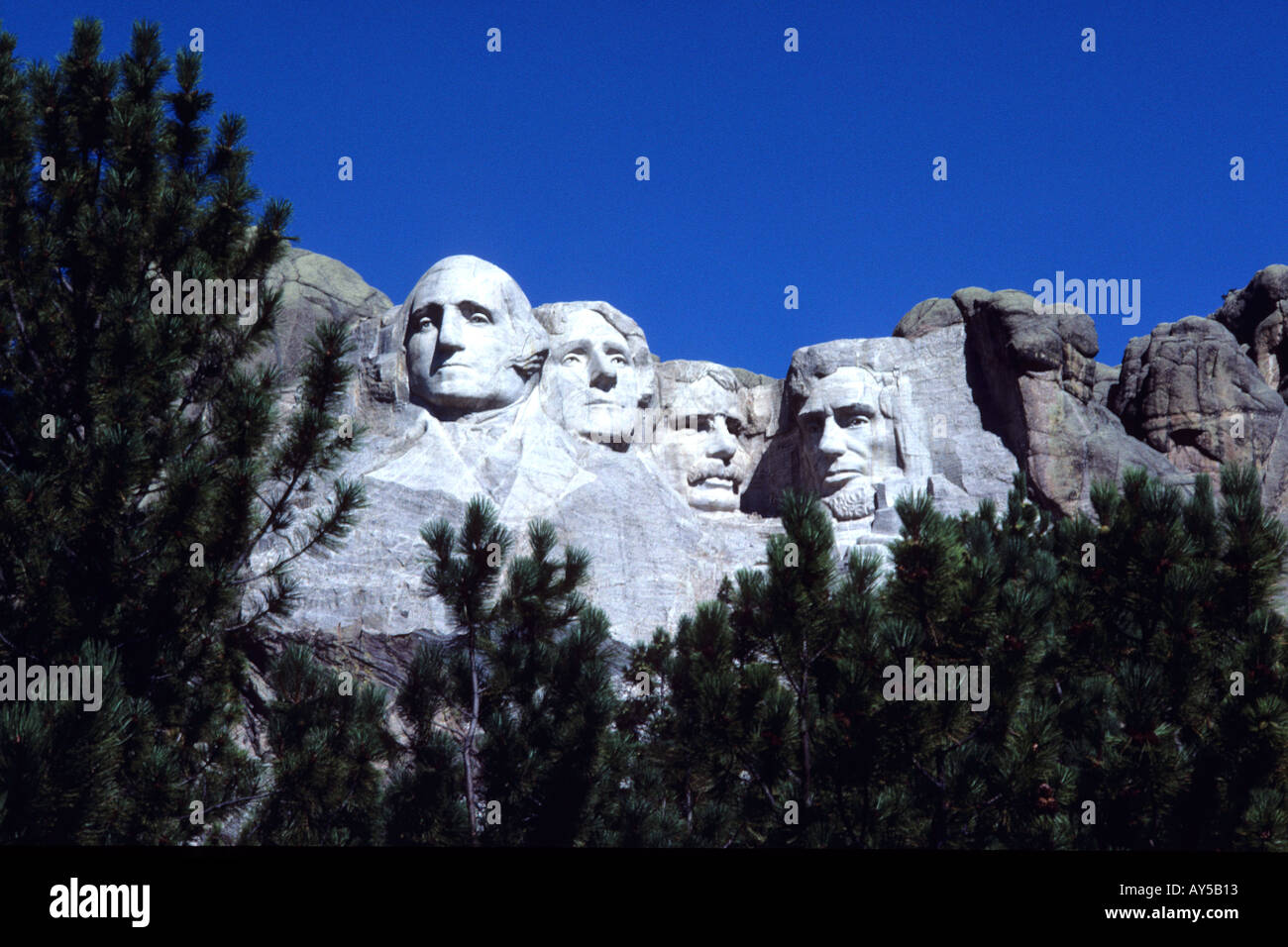 The Famous Mt Rushmore Monument Stock Photo - Alamy