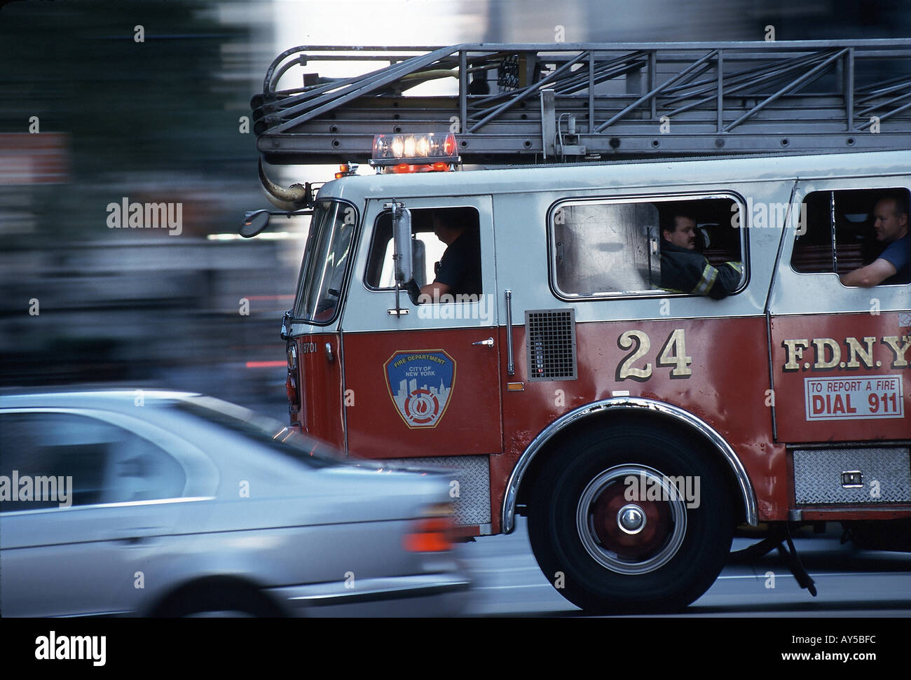 New york city feuerwehr hi-res stock photography and images - Alamy