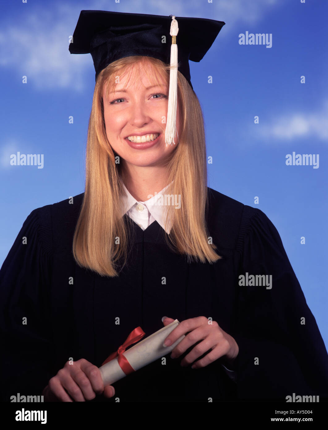 woman college graduate Stock Photo - Alamy