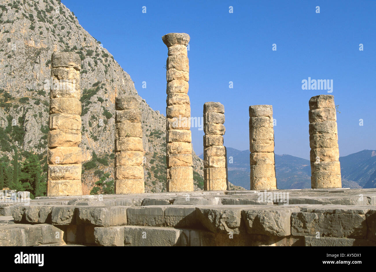 Delphes temple apollon hi-res stock photography and images - Alamy