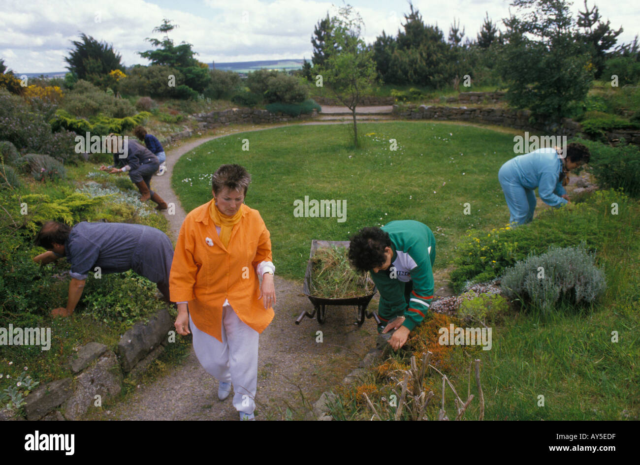 Findhorn Community Foundation Moray Scotland Members of the community ...