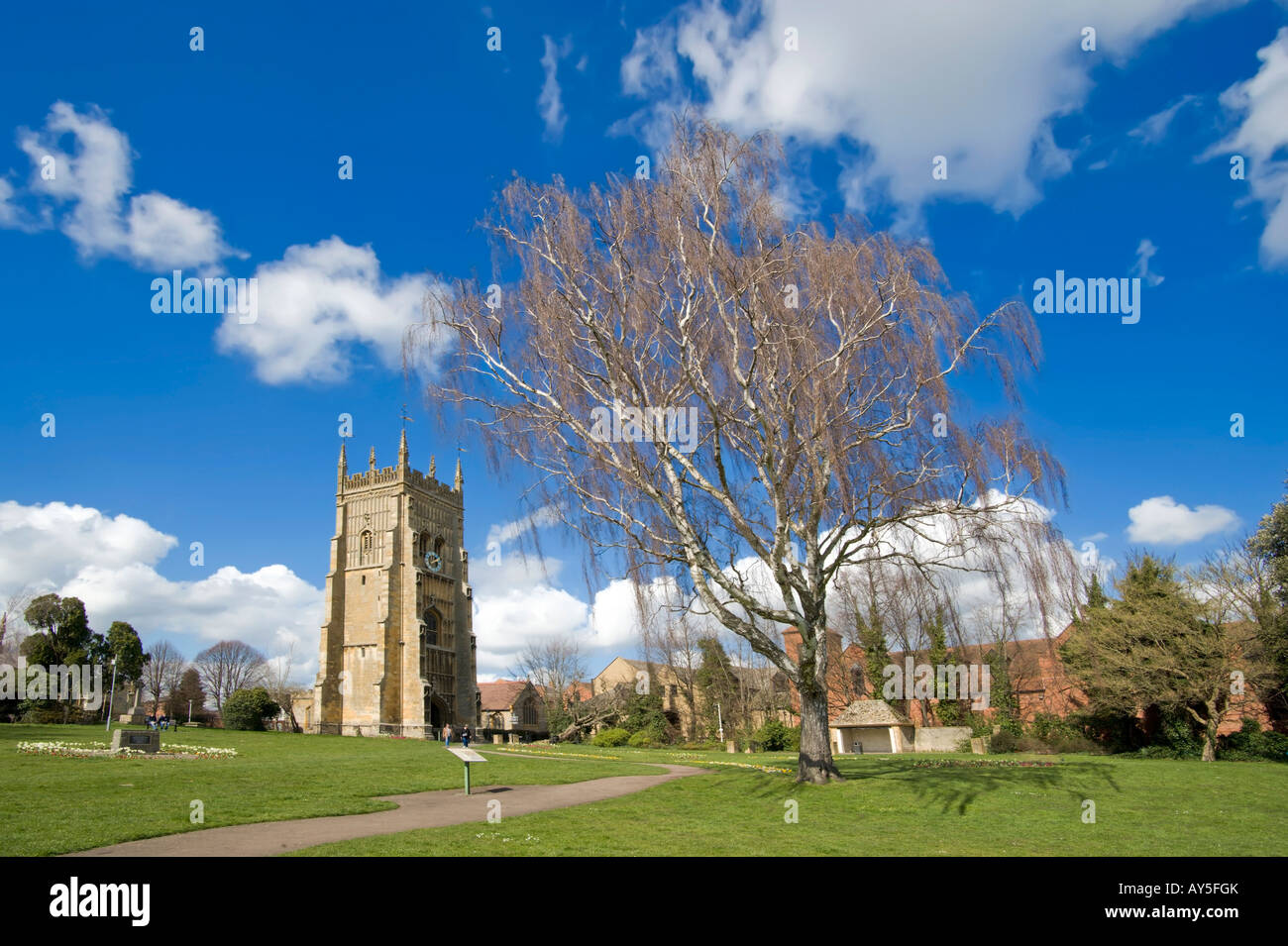 St lawrence evesham church hi-res stock photography and images - Alamy