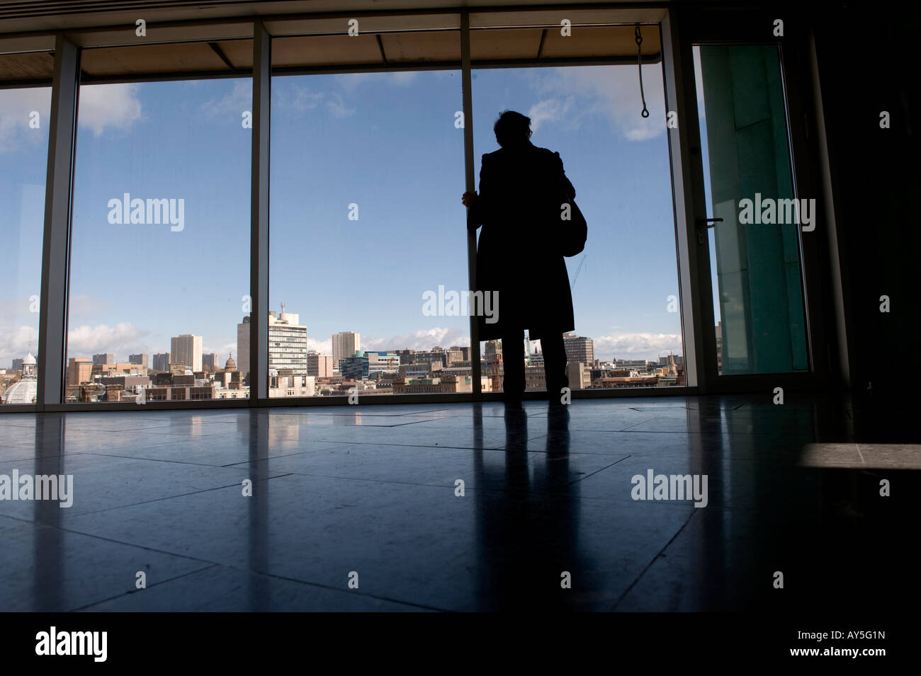 Tourist visiting the viewing galery at the Glasgow Lighthouse The ...