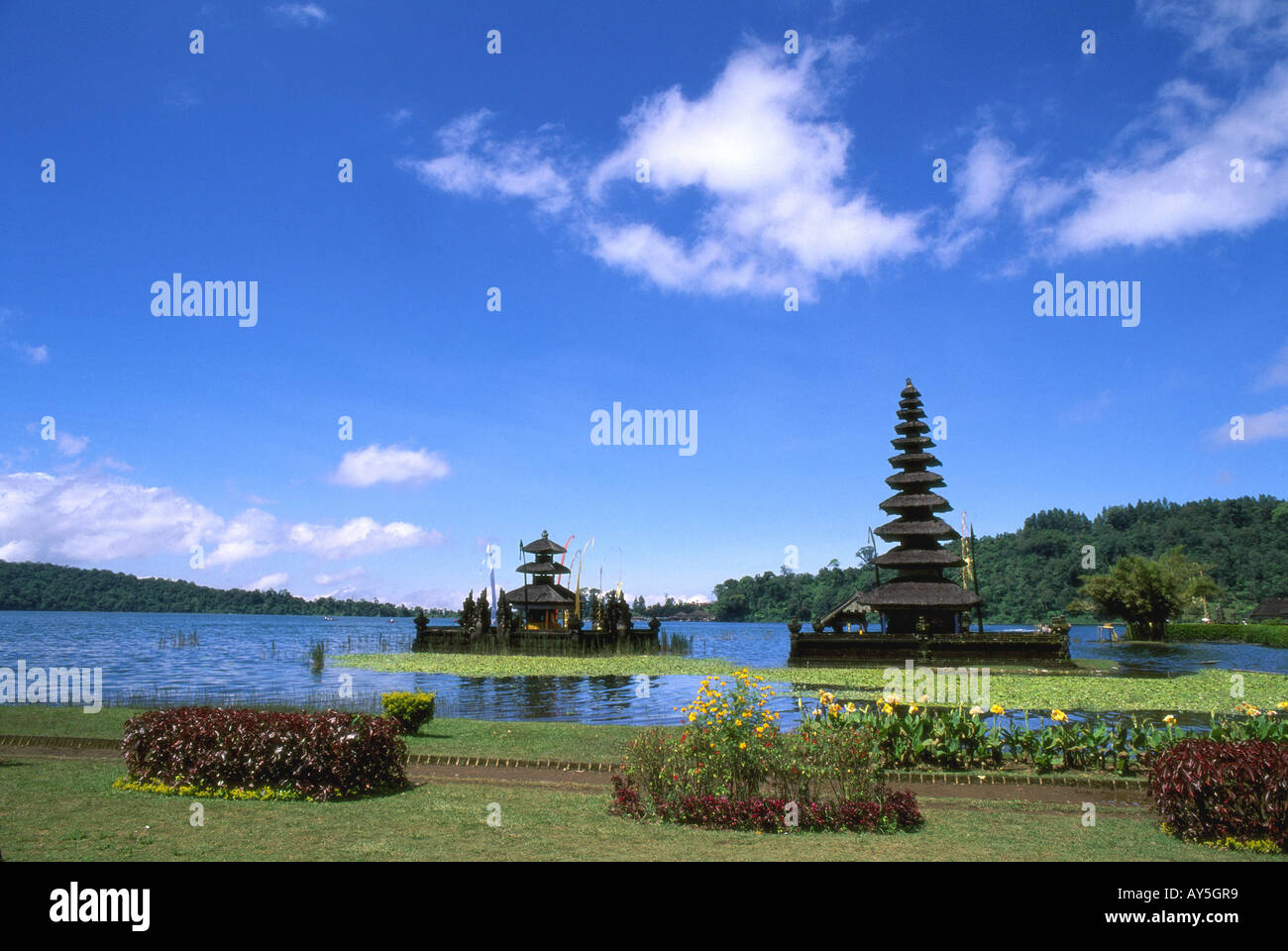Indonésie Bali Bedugul Temple Ulu Danu Stock Photo - Alamy