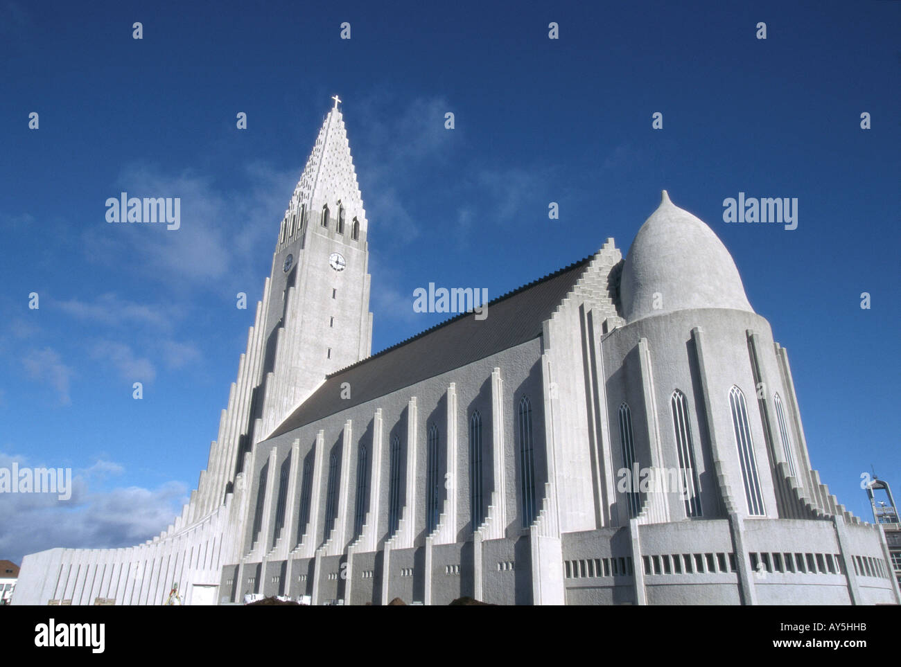 Islande Reykjavik Hallgrimskirkja Eglise Hallgrim Stock Photo - Alamy