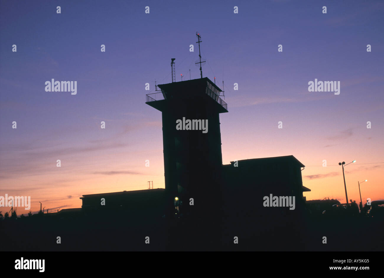 Aerial Transport Control Tower Fr Aerial Transport Control Tower no ...