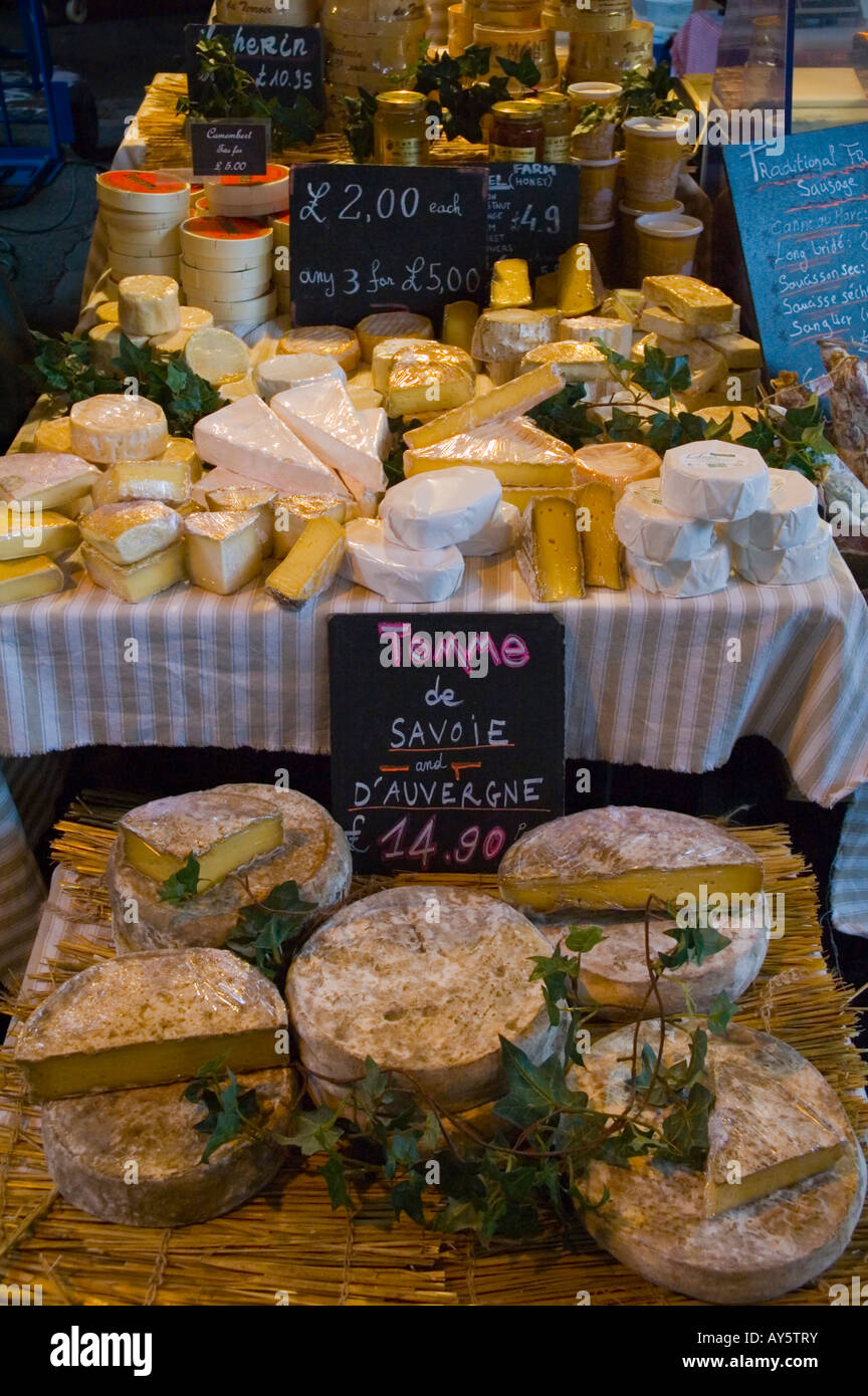 Borough market french cheese stall hi-res stock photography and images ...