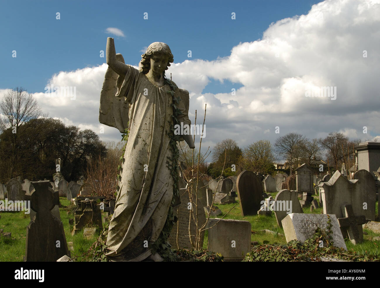 Victorian Cemetery Architecture High Resolution Stock Photography and ...