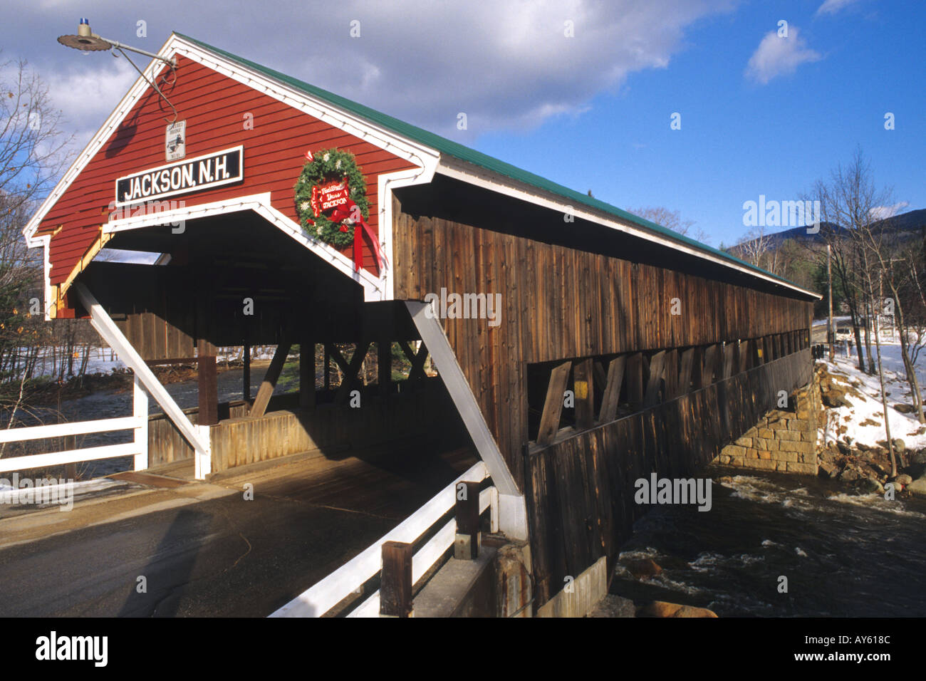 Covered bridge jackson new hampshire hi-res stock photography and ...