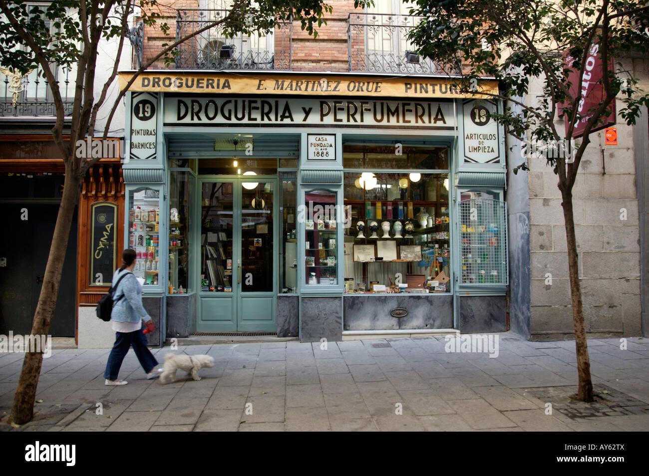Traditional chemist, Plaza Major, Madrid, Spain Stock Photo - Alamy