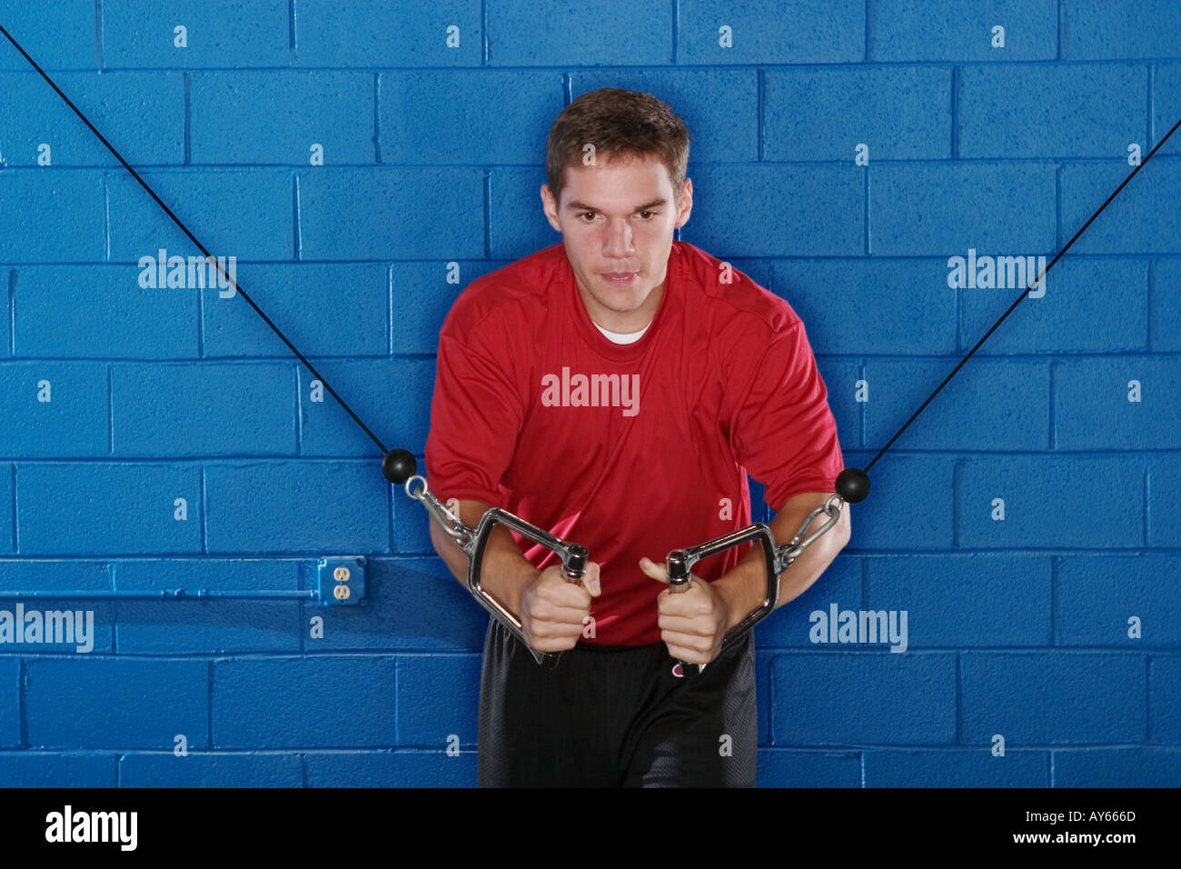 Horizontal chest press hi-res stock photography and images - Alamy