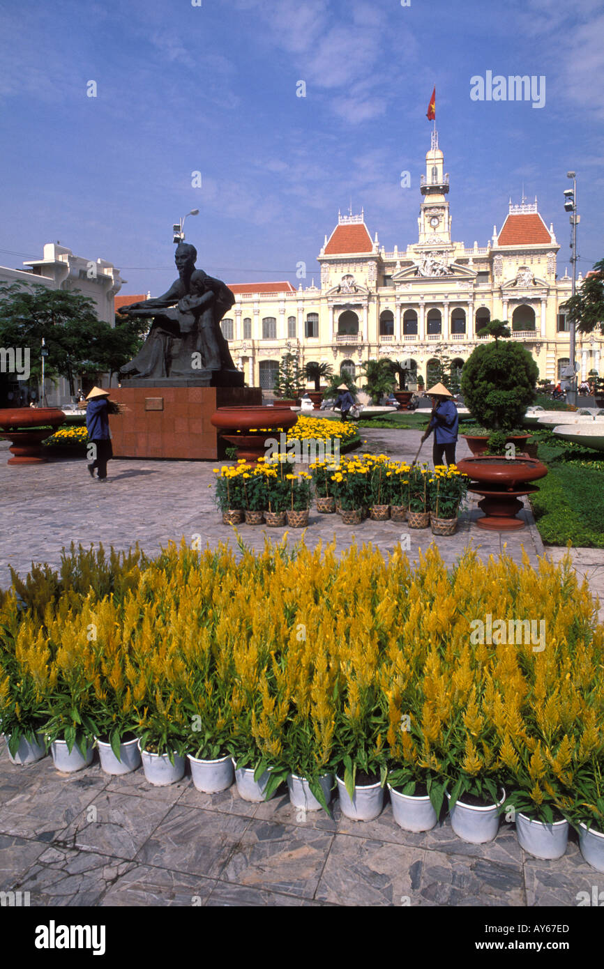 Uncle Ho Statue Famous City Hall Ho Chi Minh City Saigon Vitenam Stock ...