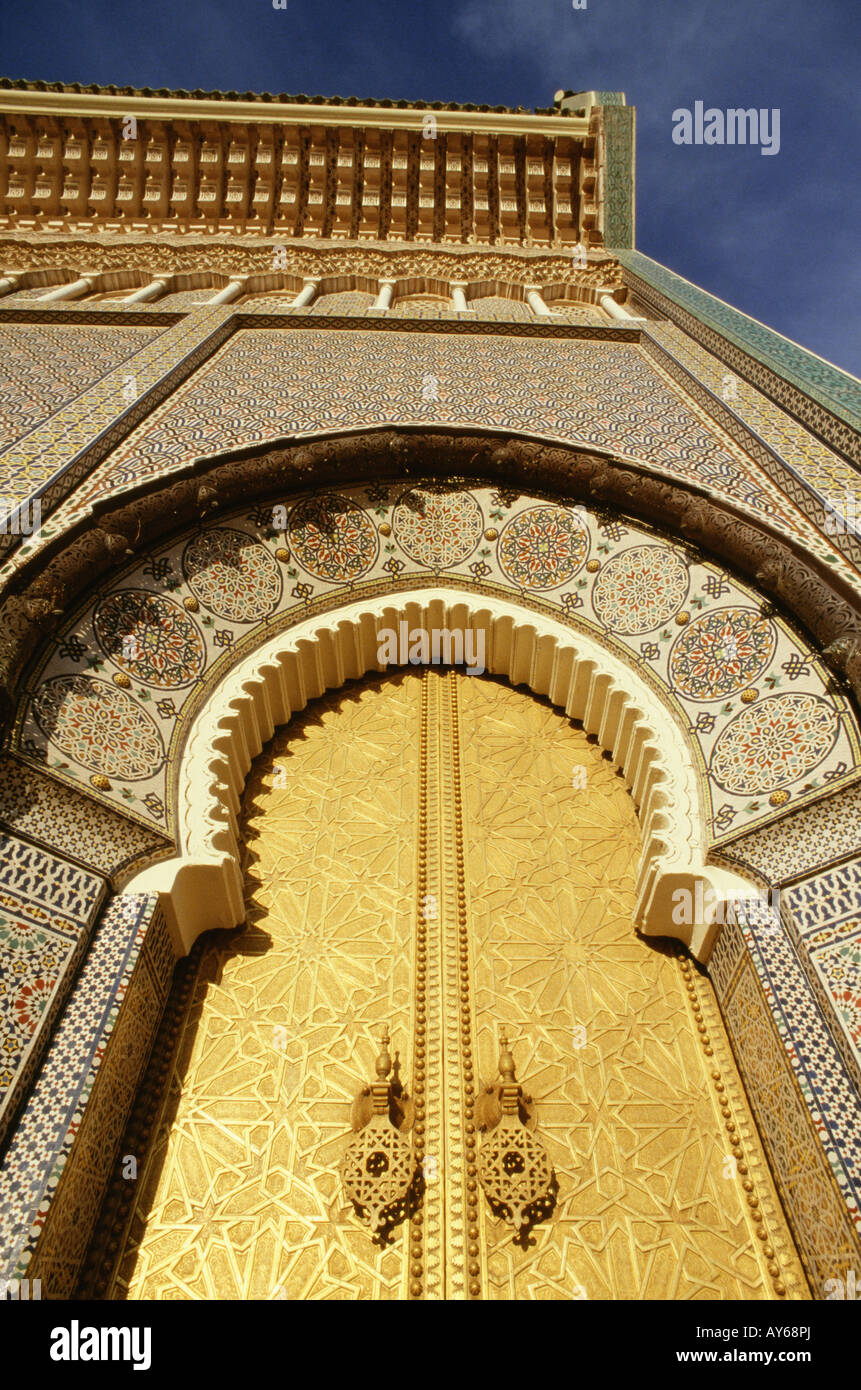 Royal Palace Gateway Decorated arch Patterned tiles mosaics Stock Photo ...