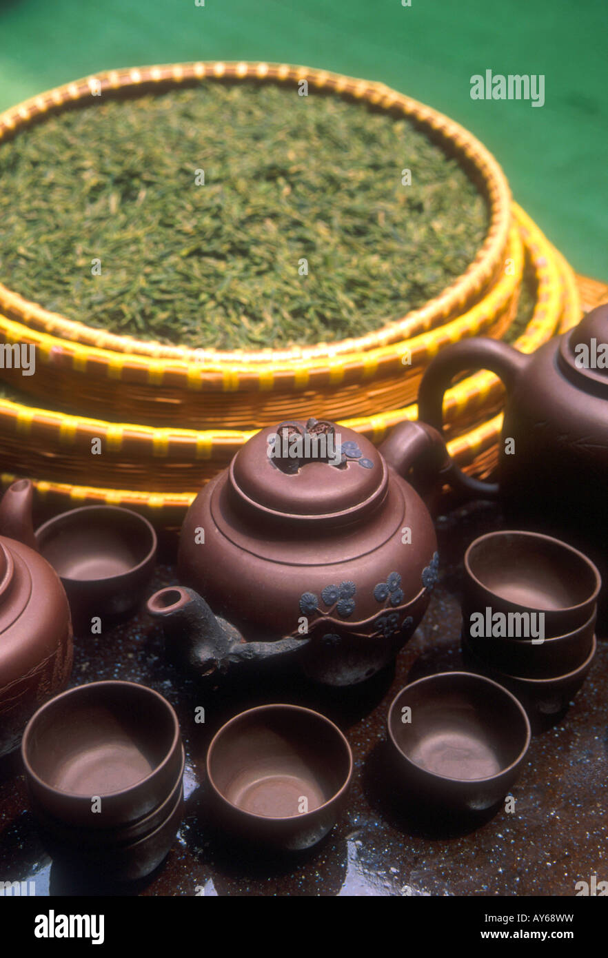 Hangzhou china dragon well tea hi-res stock photography and images - Alamy