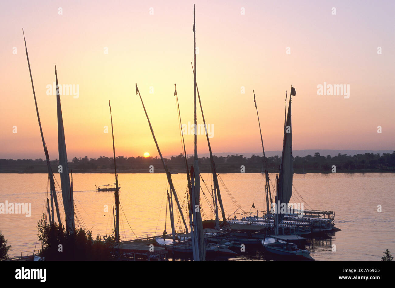 Vallee du nil hi-res stock photography and images - Alamy