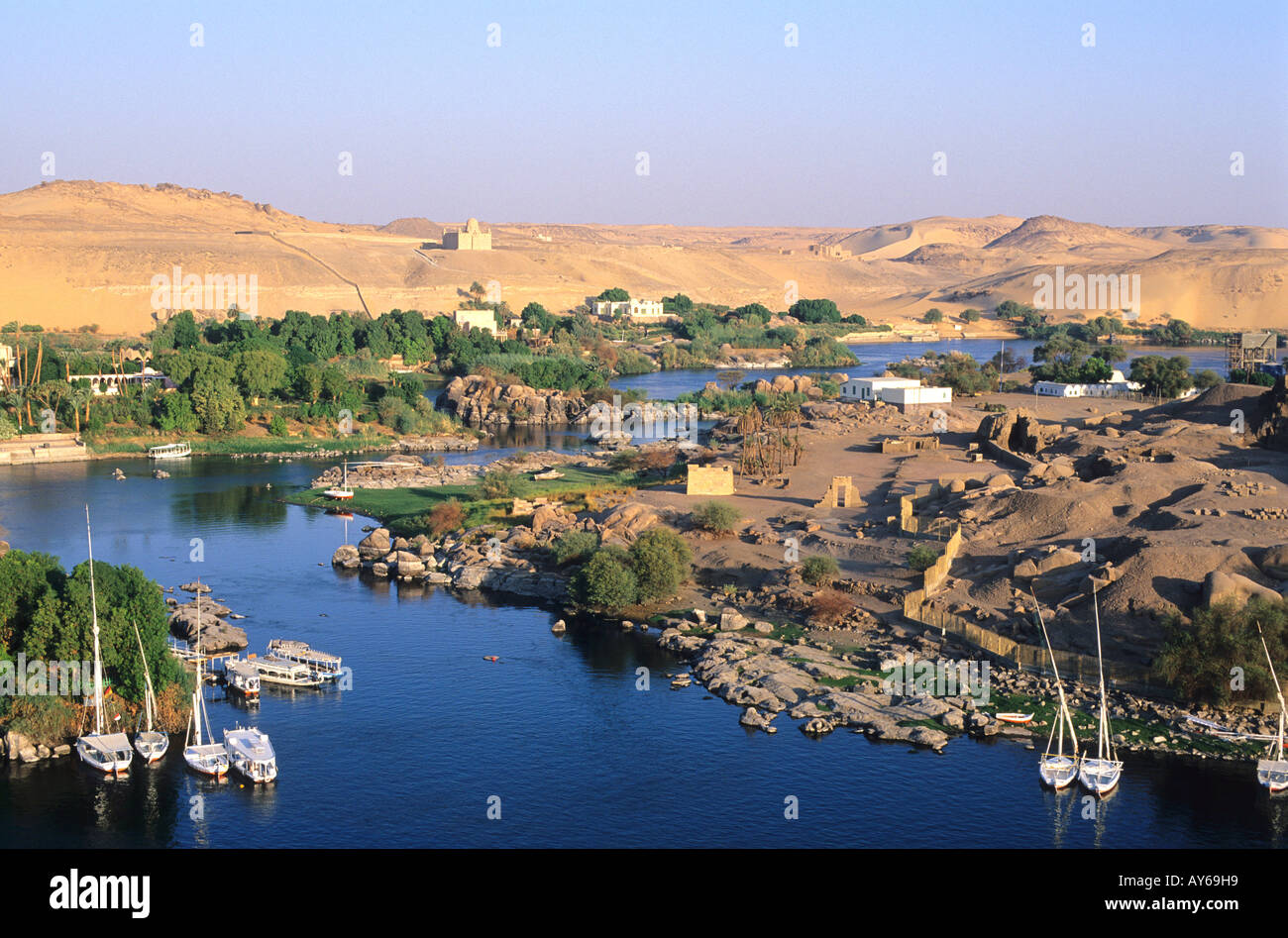 île éléphantine hi-res stock photography and images - Alamy