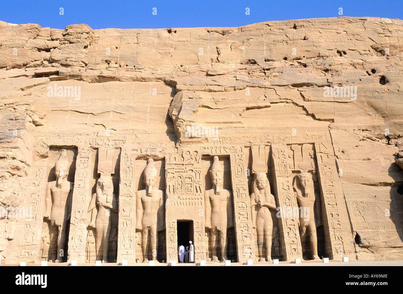 Egypte Basse Nubie Abou Simbel temple d Hathor de la reine Nefertari ...