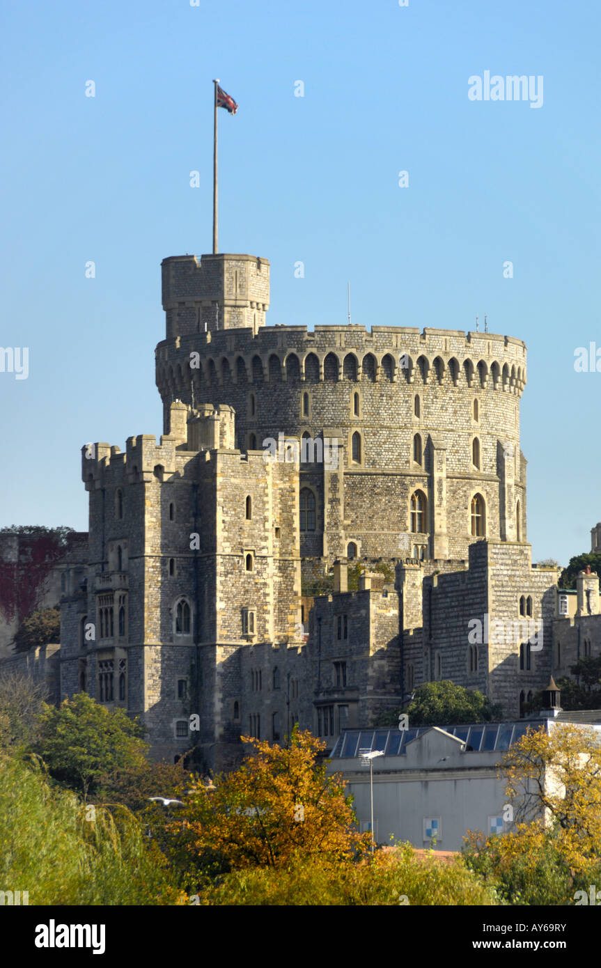 Round tower Windsor castle Stock Photo - Alamy