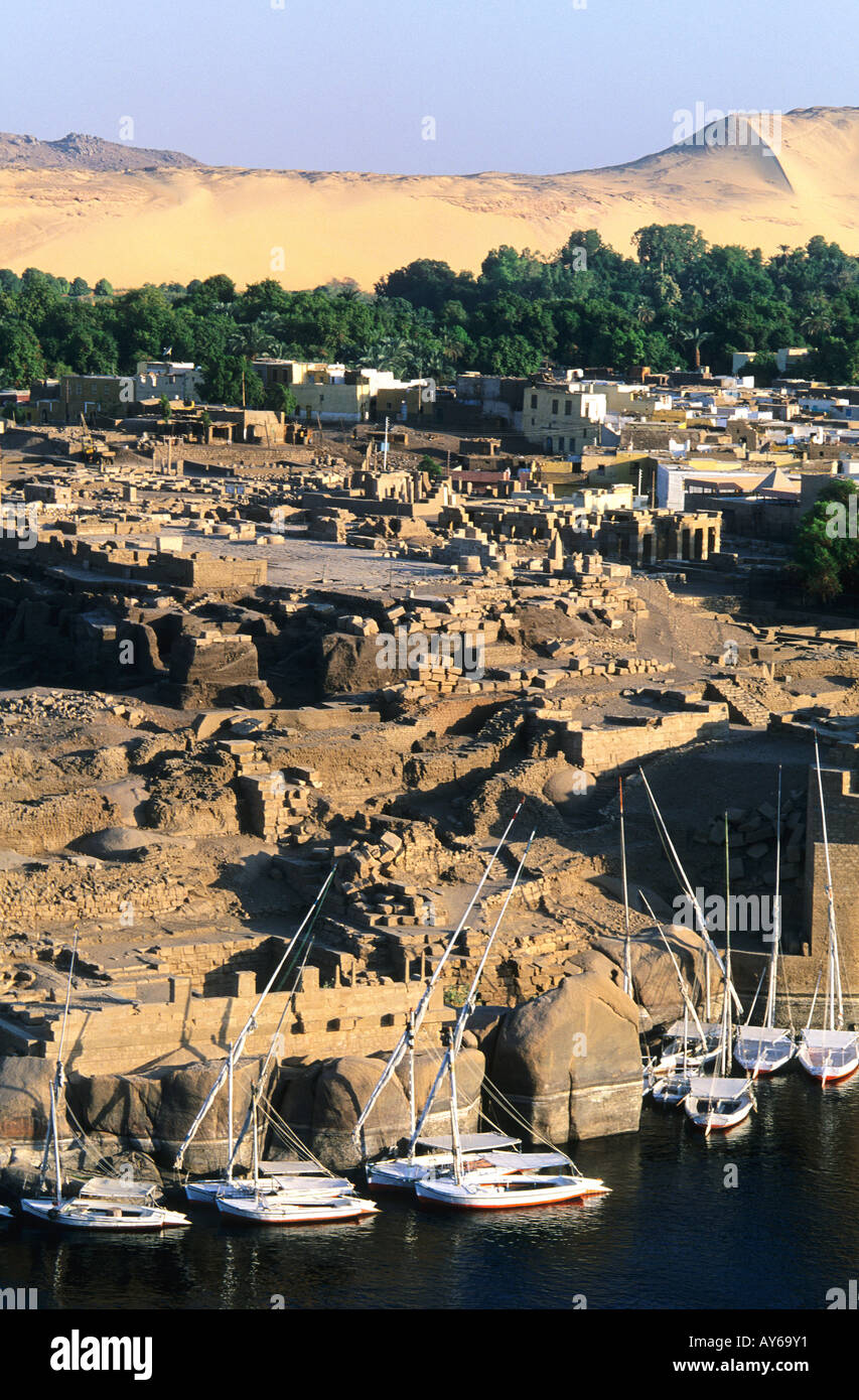 île éléphantine hi-res stock photography and images - Alamy