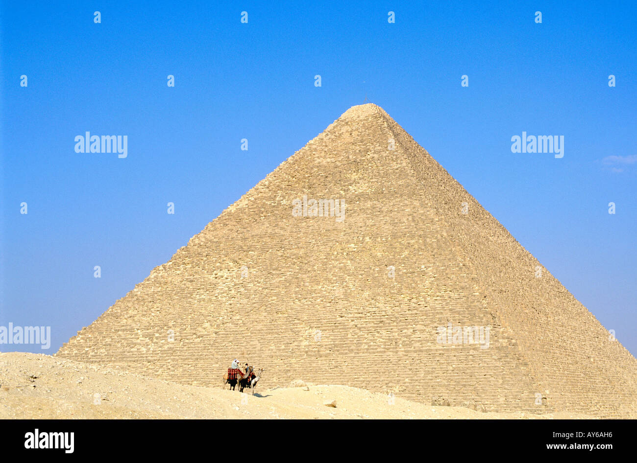 Egypte Le Caire Guizèh Les Pyramides Stock Photo - Alamy