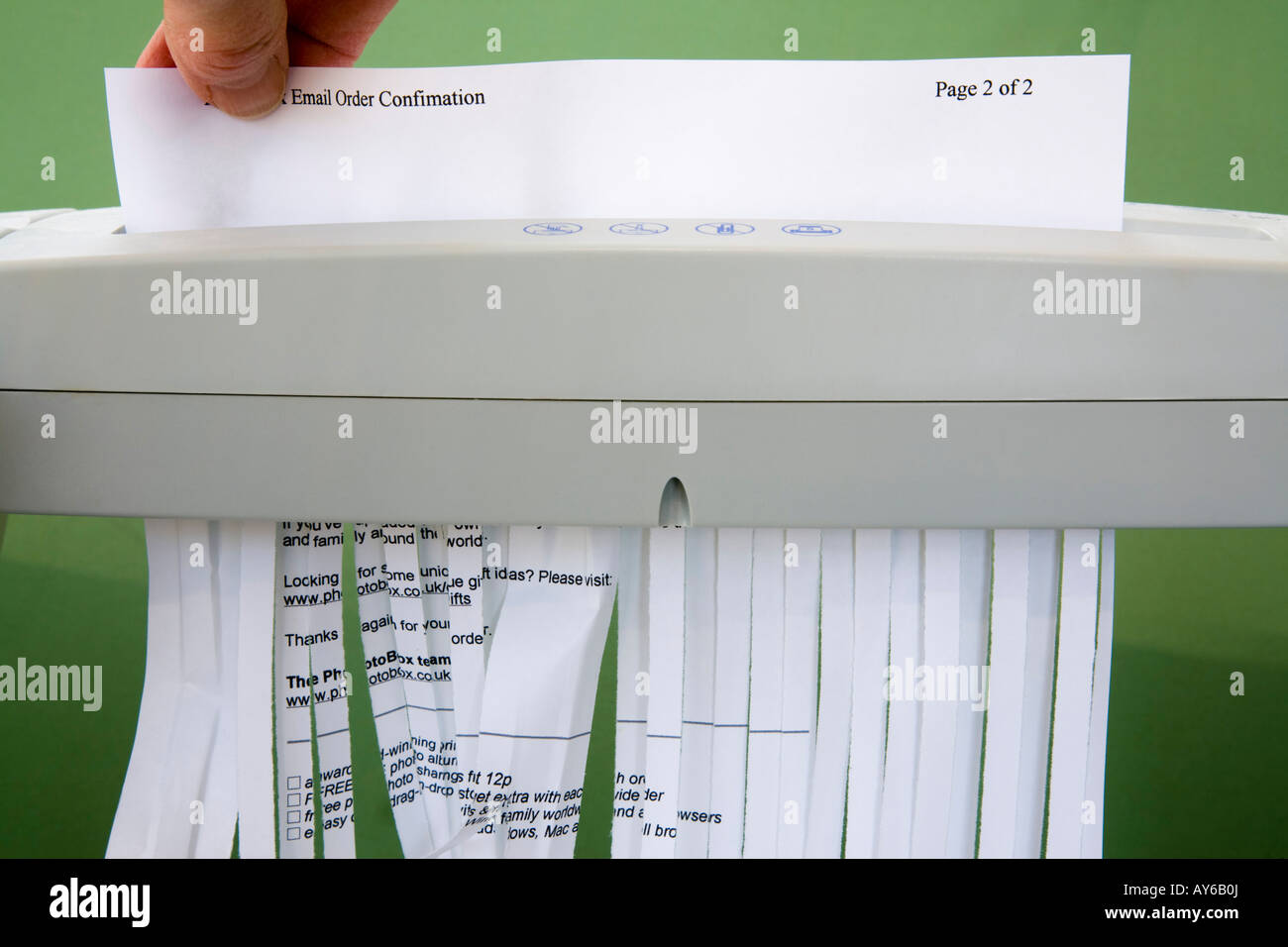 Paper shredder machine hi-res stock photography and images - Alamy