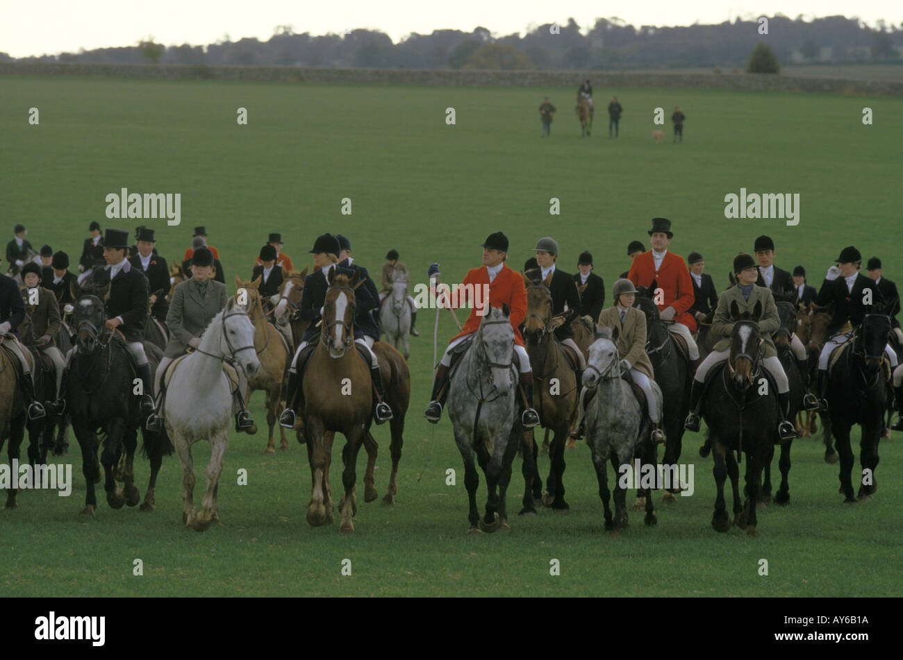Vale white horse hunt hi-res stock photography and images - Alamy