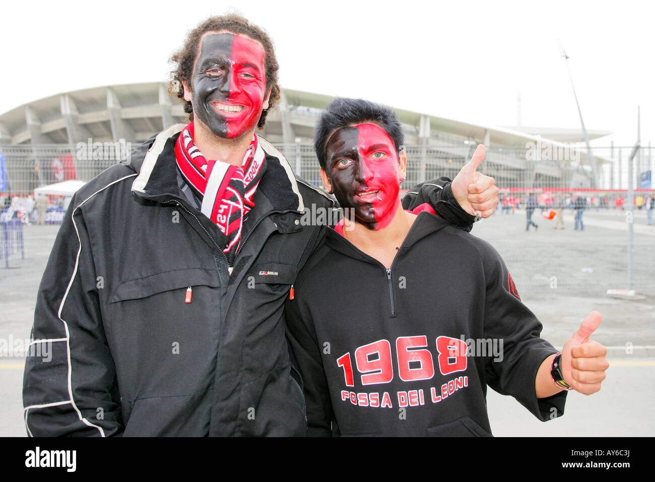 Istanbul 2005 champions league hi-res stock photography and images - Alamy