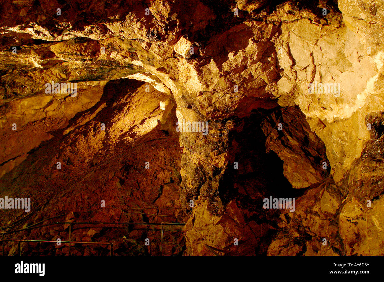 Derbyshire Hope Valley inside Treak Cliff Cavern Stock Photo - Alamy