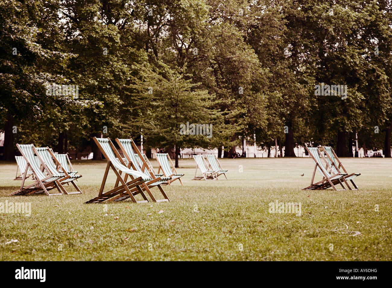 Deck Chair in a park Stock Photo - Alamy