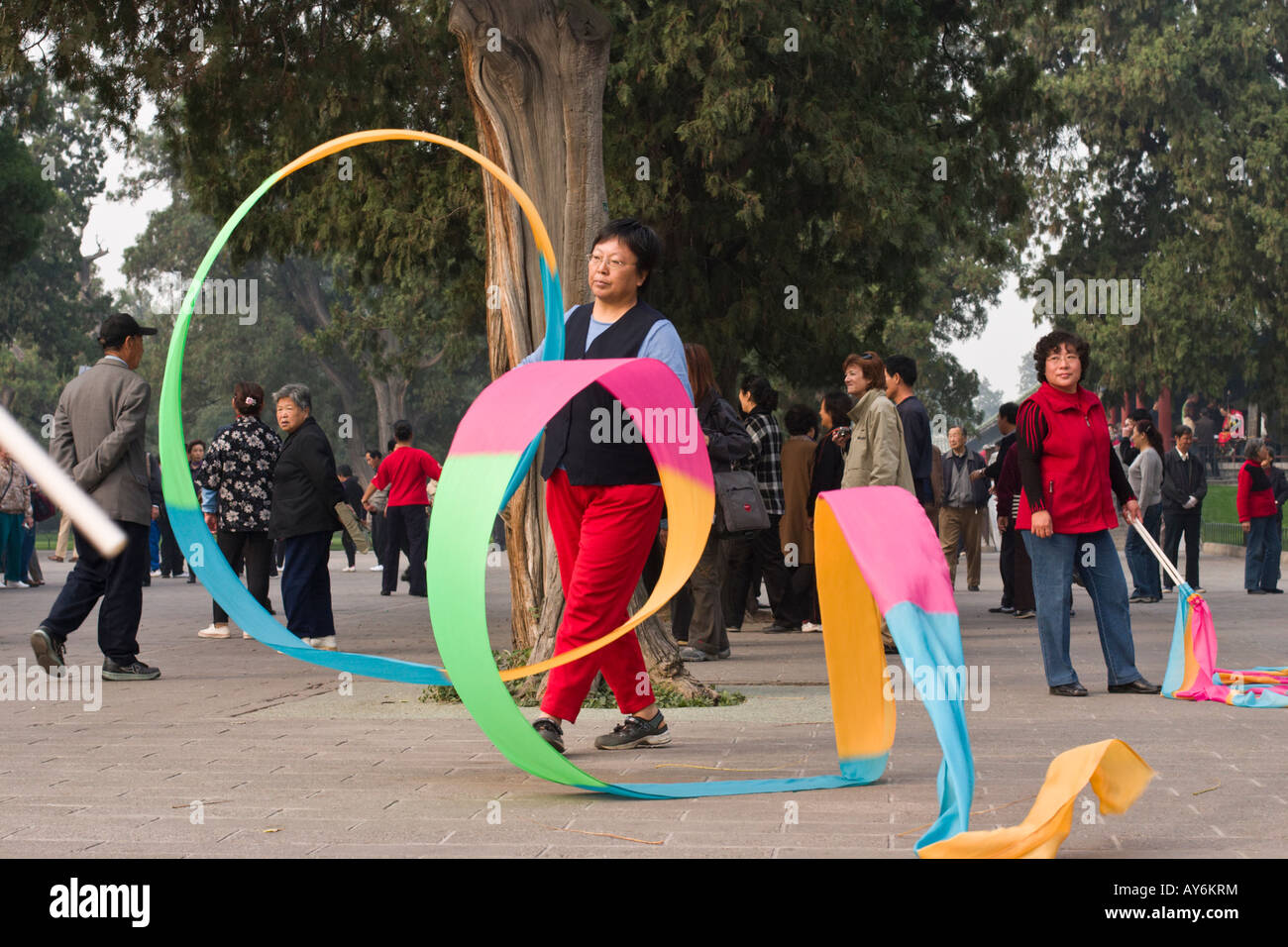 Morning ribbon exercises in Tiantan Park, Beijing Stock Photo - Alamy