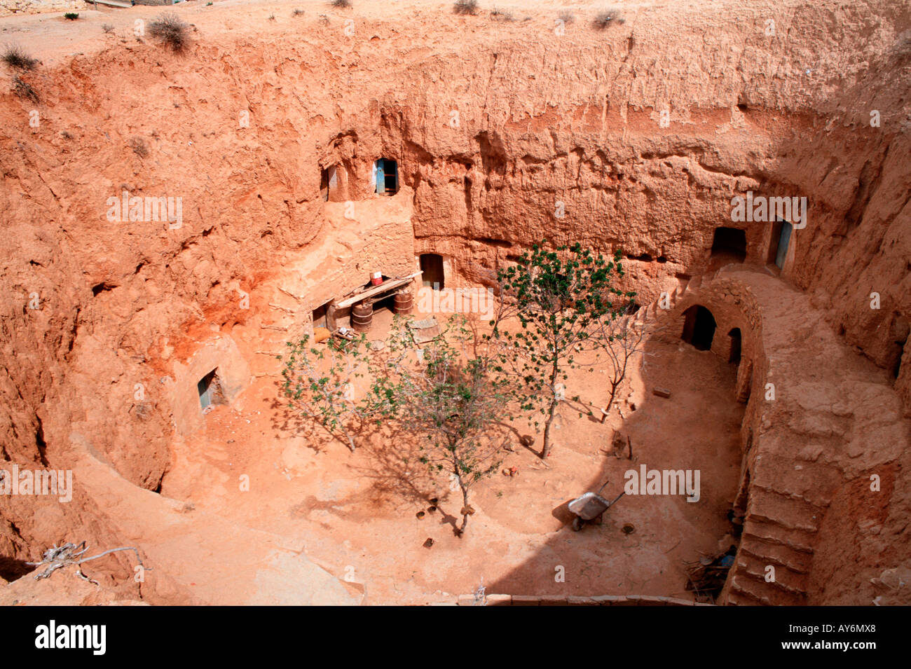 Tunisia The South Jebel Dahar Region Matmata troglodytic house Stock ...
