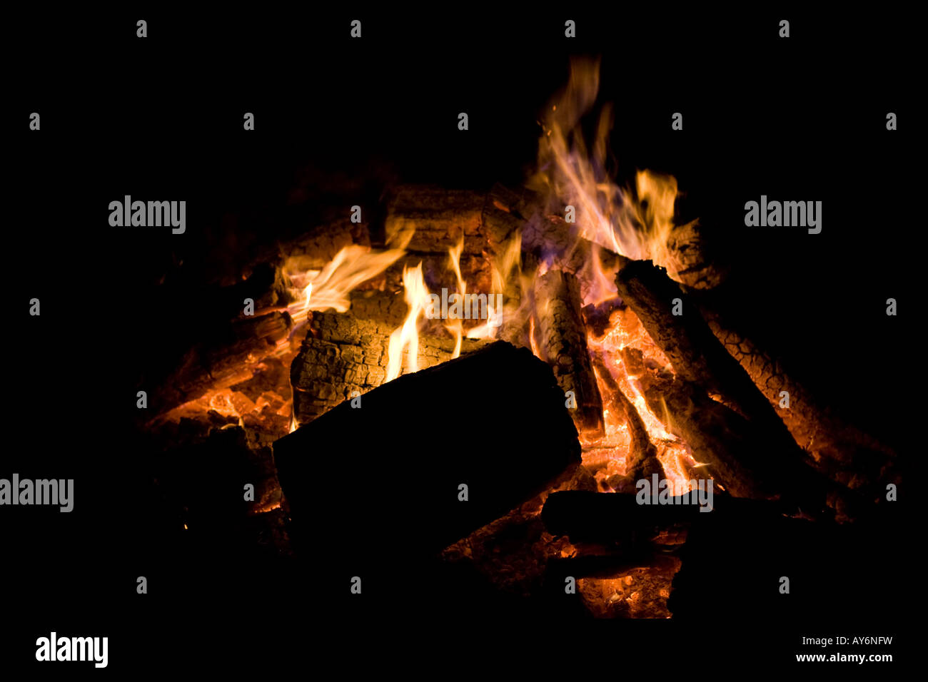 Campfire at Night Stock Photo - Alamy