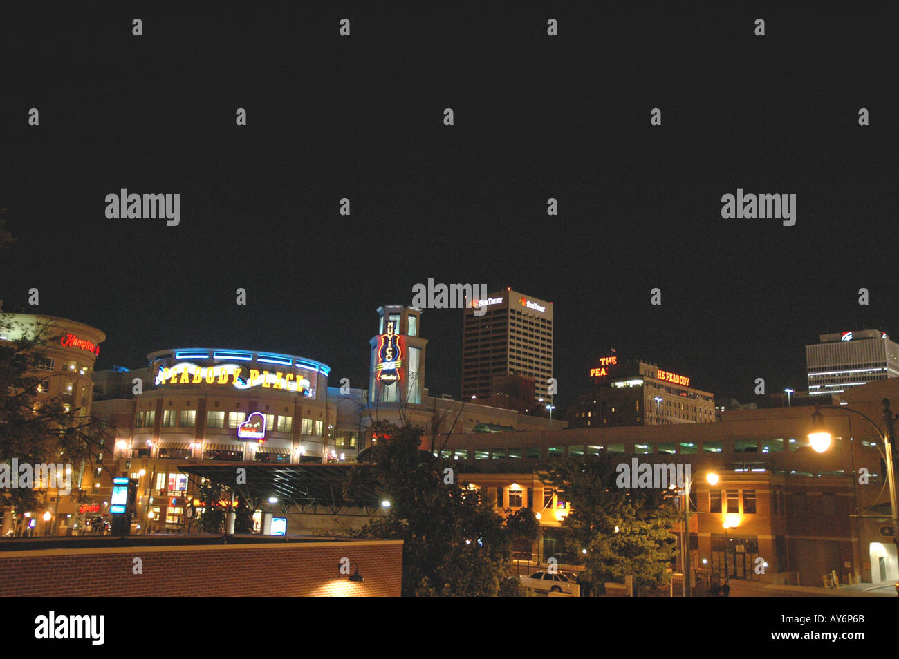 Memphis Tennessee skyline at night Peabody Place hotel Stock Photo - Alamy