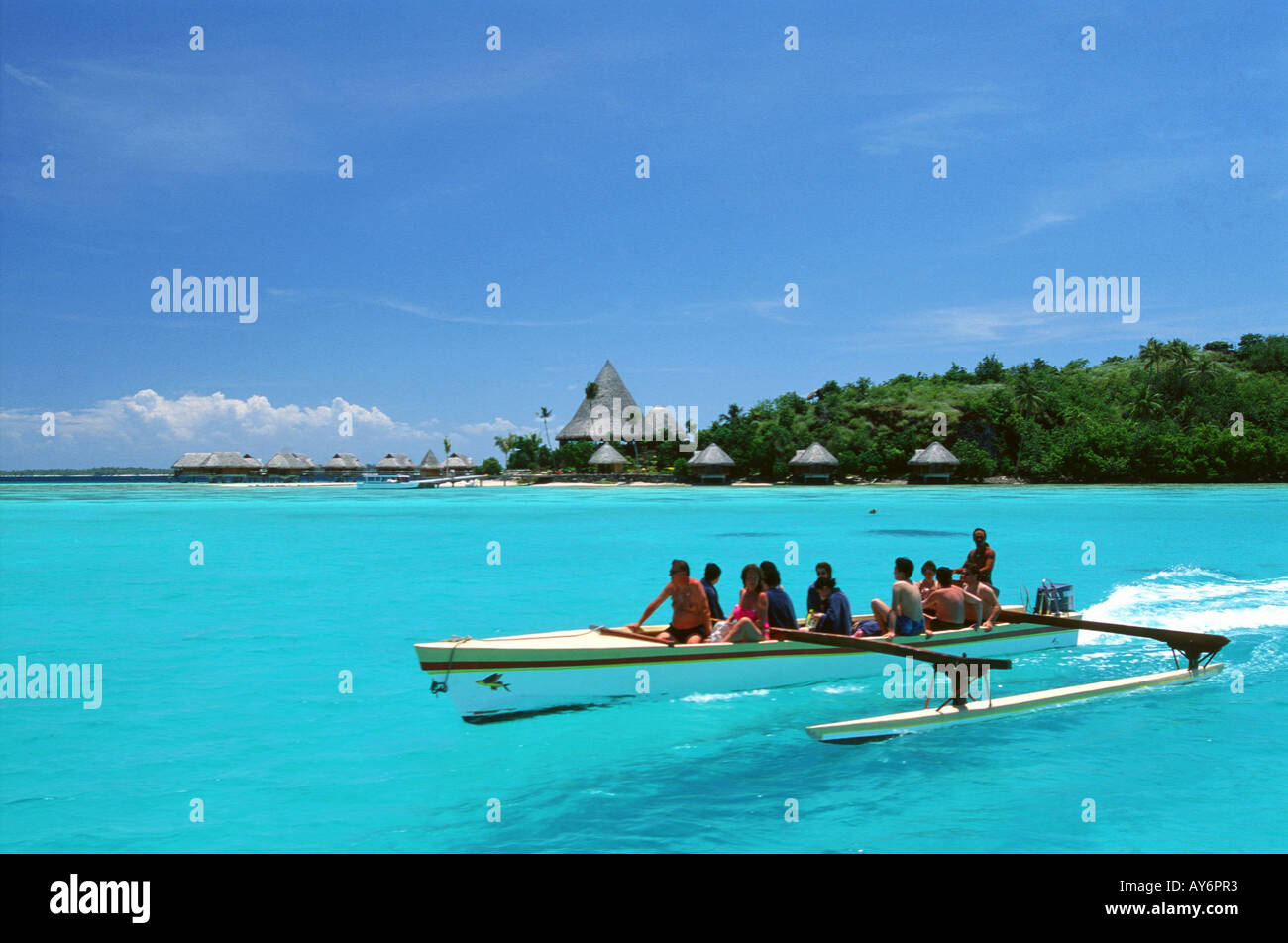 France french polynesia island man hi-res stock photography and images ...