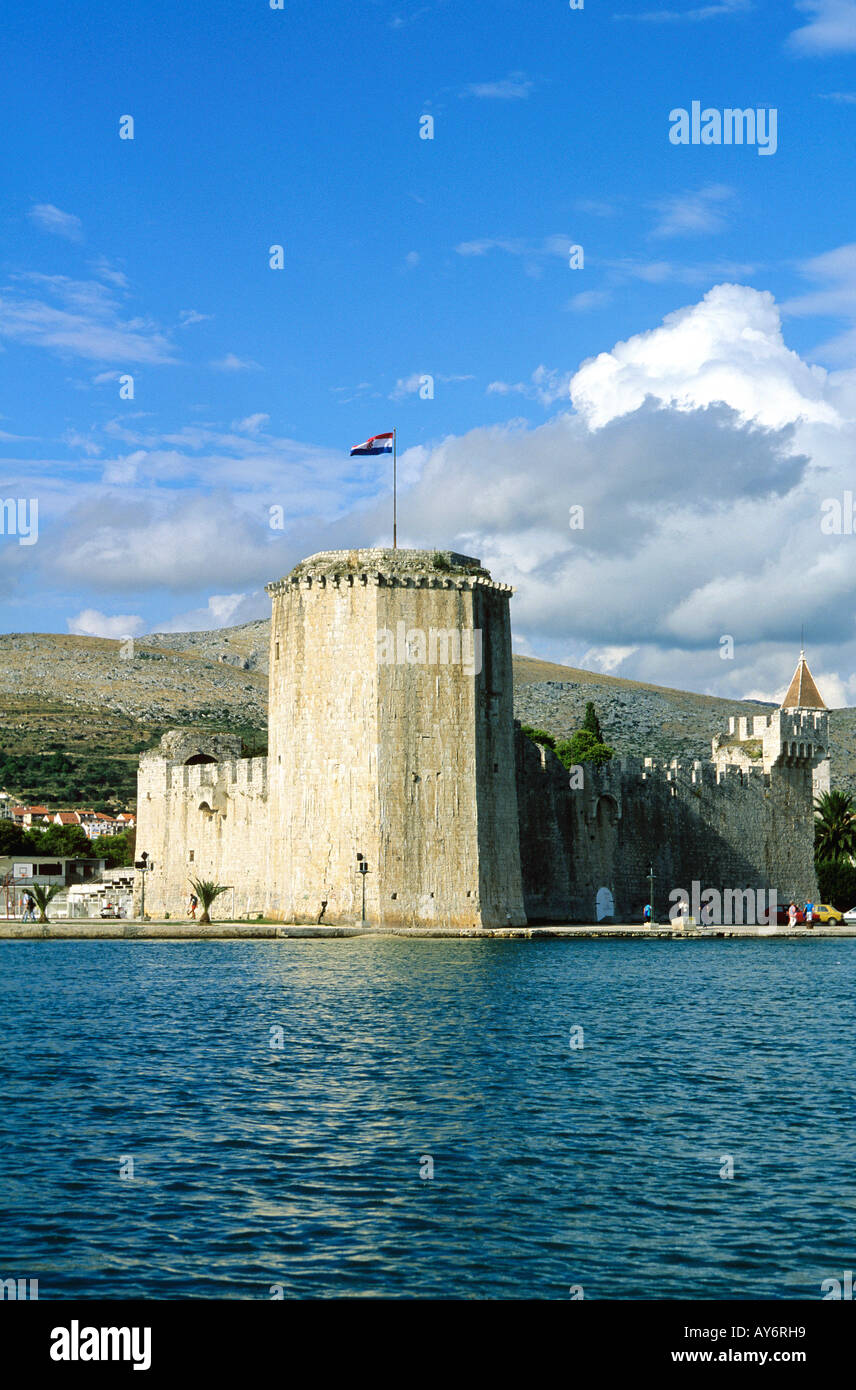 Croatia Trogir Le port Stock Photo - Alamy