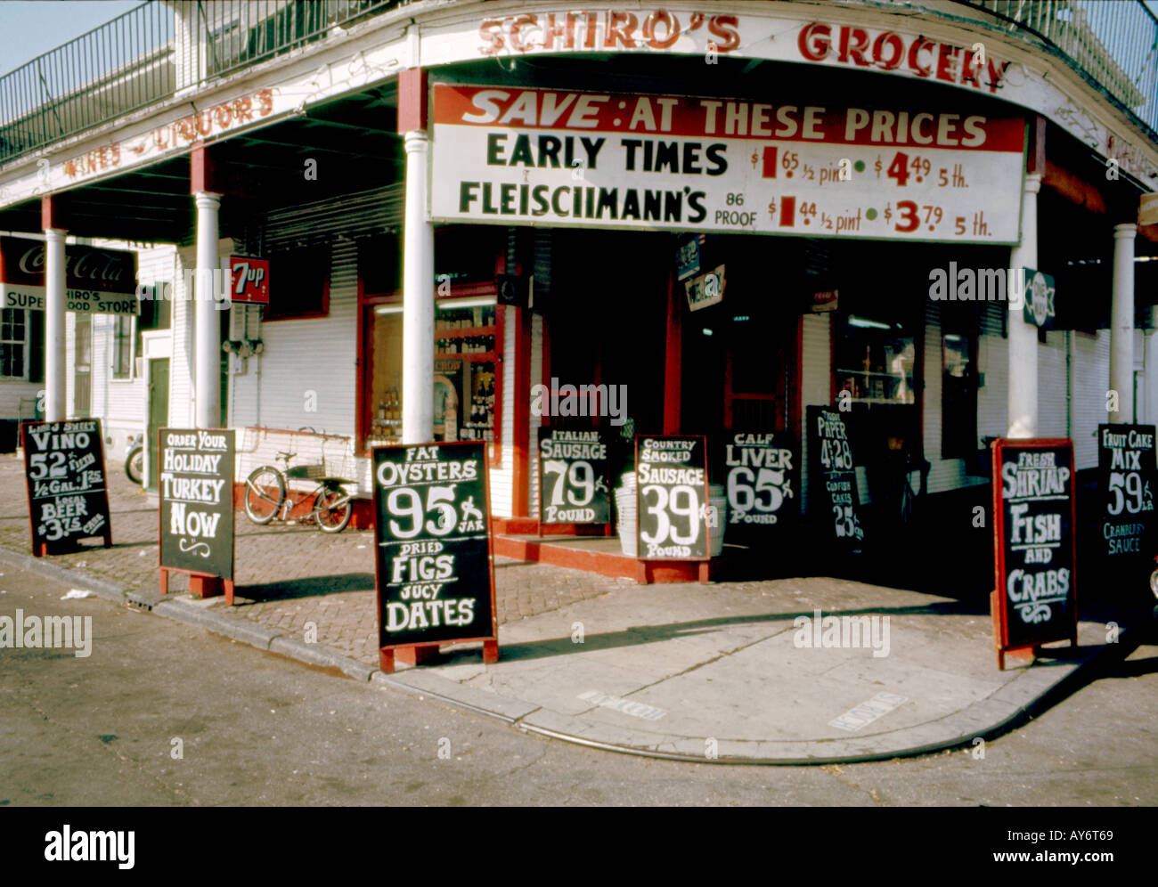 Schiros hi-res stock photography and images - Alamy