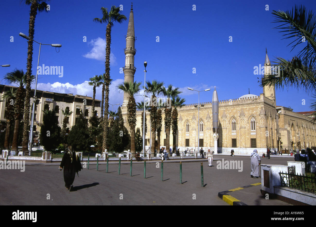 Hussein square old cairo cairo hi-res stock photography and images - Alamy