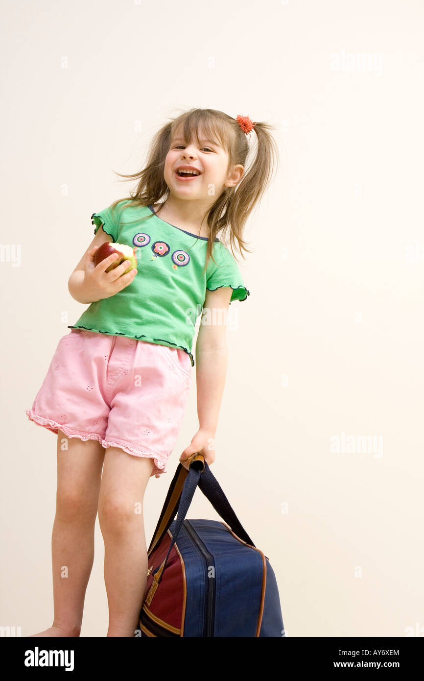 Child tripping hi-res stock photography and images - Alamy